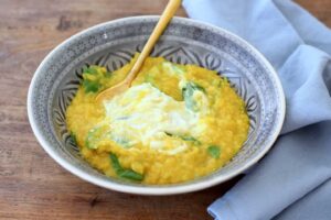 Kruidige gele linzensoep met selderij - Francesca Kookt