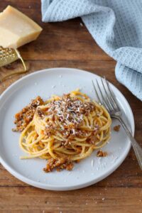 Spaghetti al ragù - Francesca Kookt