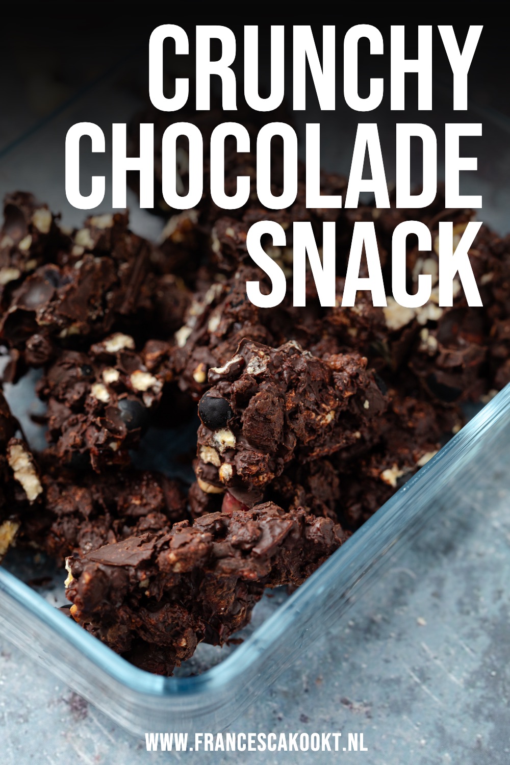 Crunchy chocolade snack met noten en blauwe bessen - Francesca Kookt